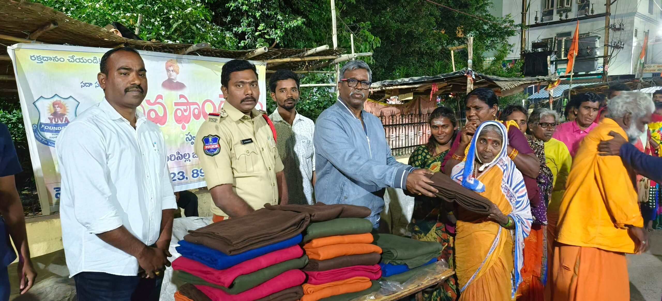 Yuva Foundation charity works – Vemulawada - RAJANNA SIRCILLA DISTRICT