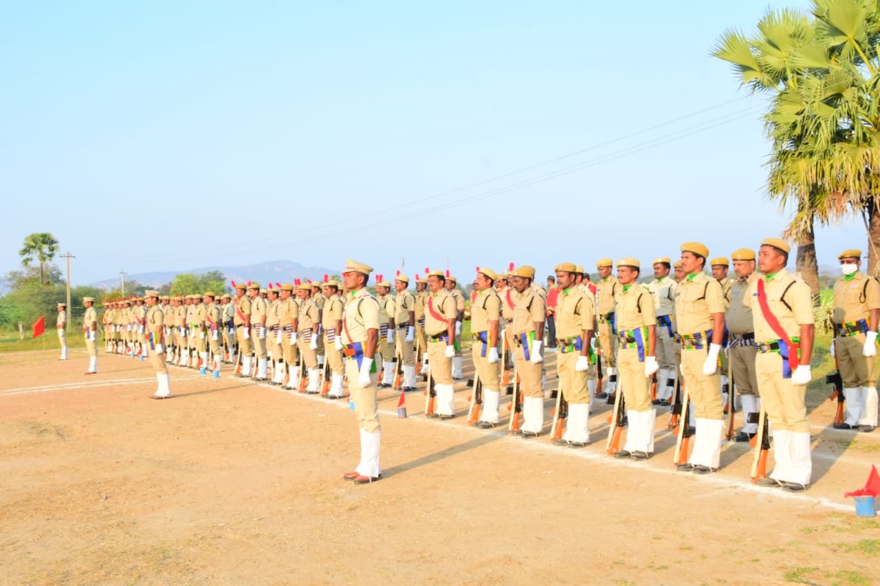 Officers and staff of Rajanna Sircilla District Police bid farewell to ...