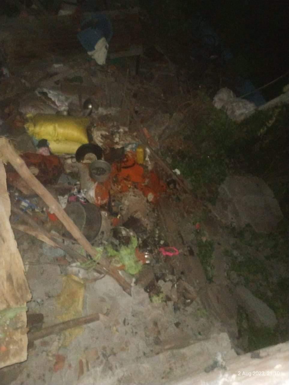 Kondapur village burnt by gelatin storage explosion - RAJANNA SIRCILLA ...