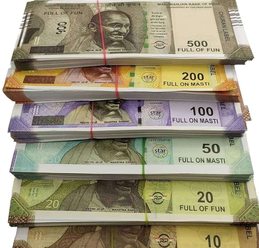 4 arrested for committing fraud by presenting toy money fake money ...